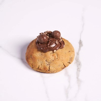 The Cookie Dough Co - New York Style Loaded Cookies - Malteaser & Nute ...
